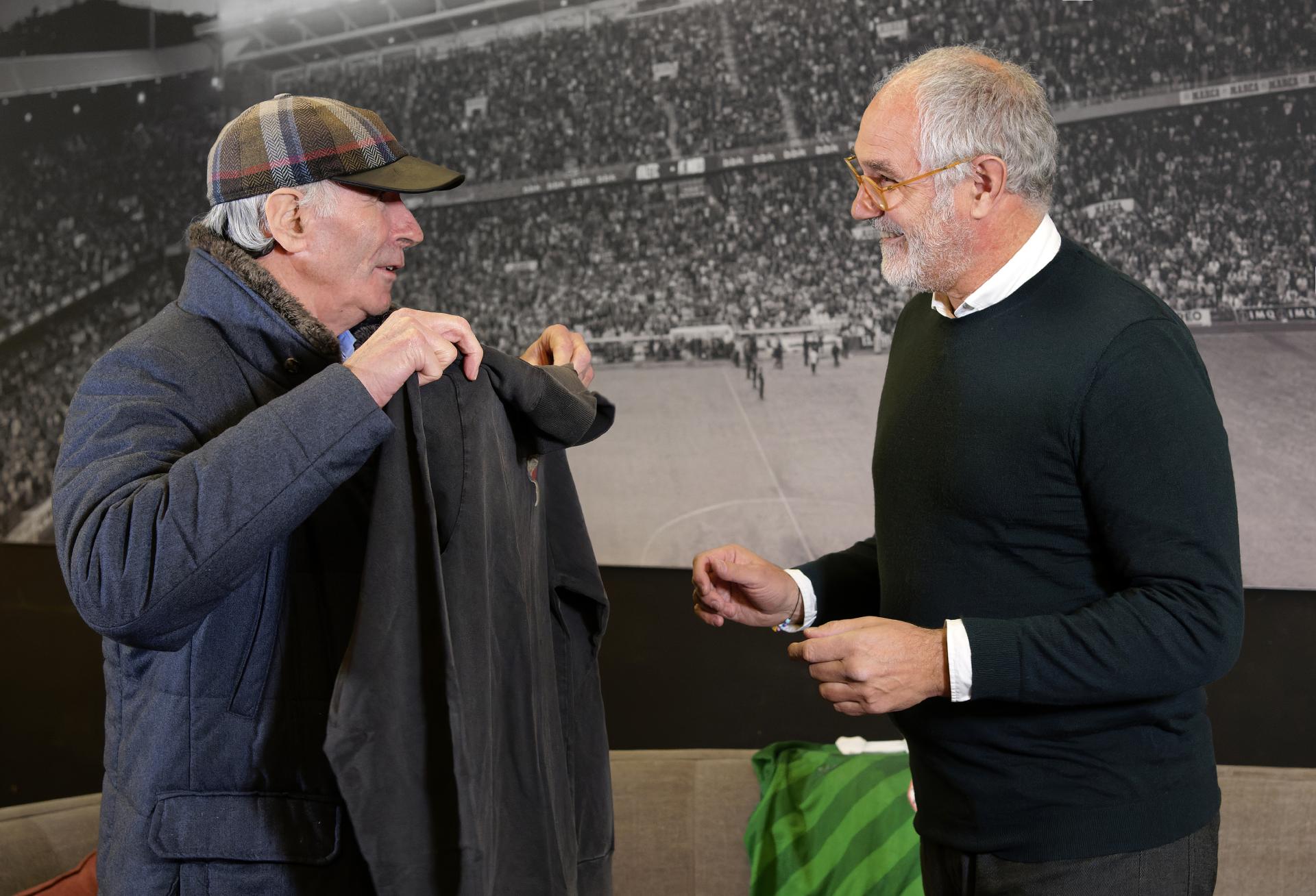 Iribar and Zubizarreta: Passing on a Legacy | Athletic Club's Official ...