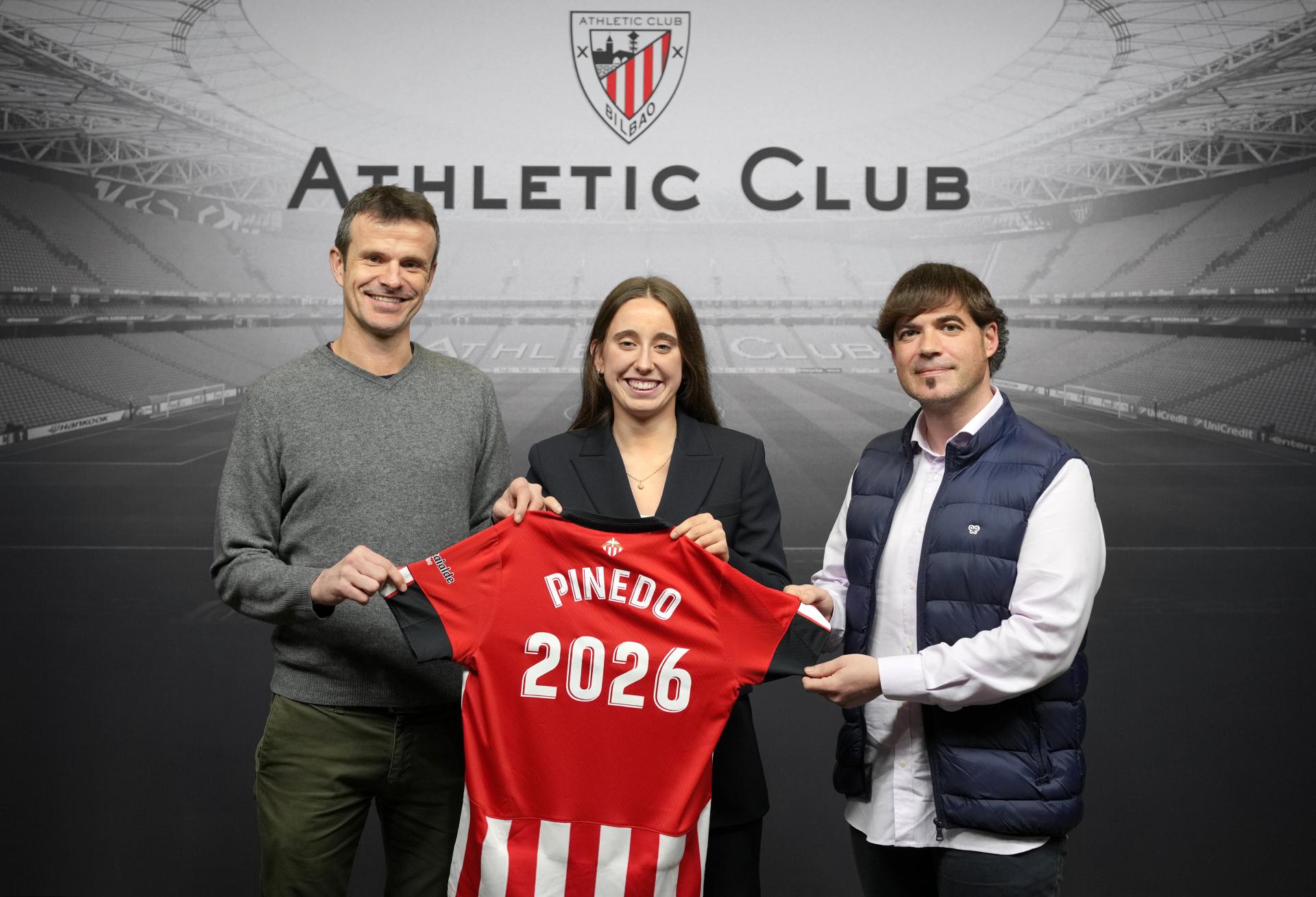 Clara Pinedo renueva hasta 2026 | Athletic Club Website Oficial