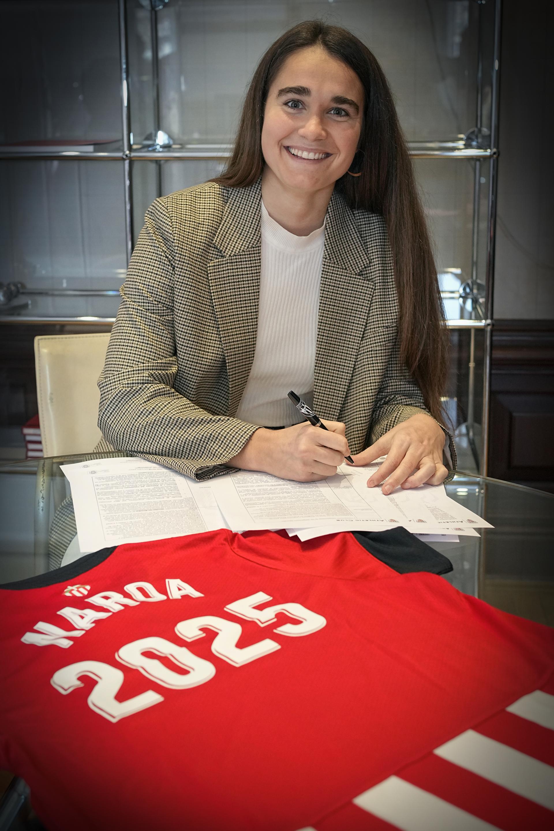 Naroa Uriarte renews contract until 2025 | Athletic Club's Official Website