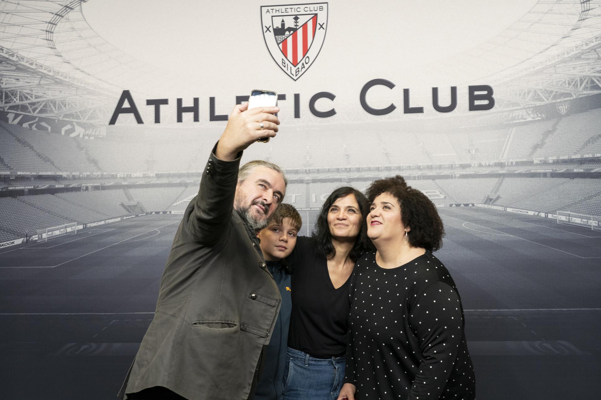 La cantante Aiora Renteria, embajadora del 125 aniversario en noviembre ...