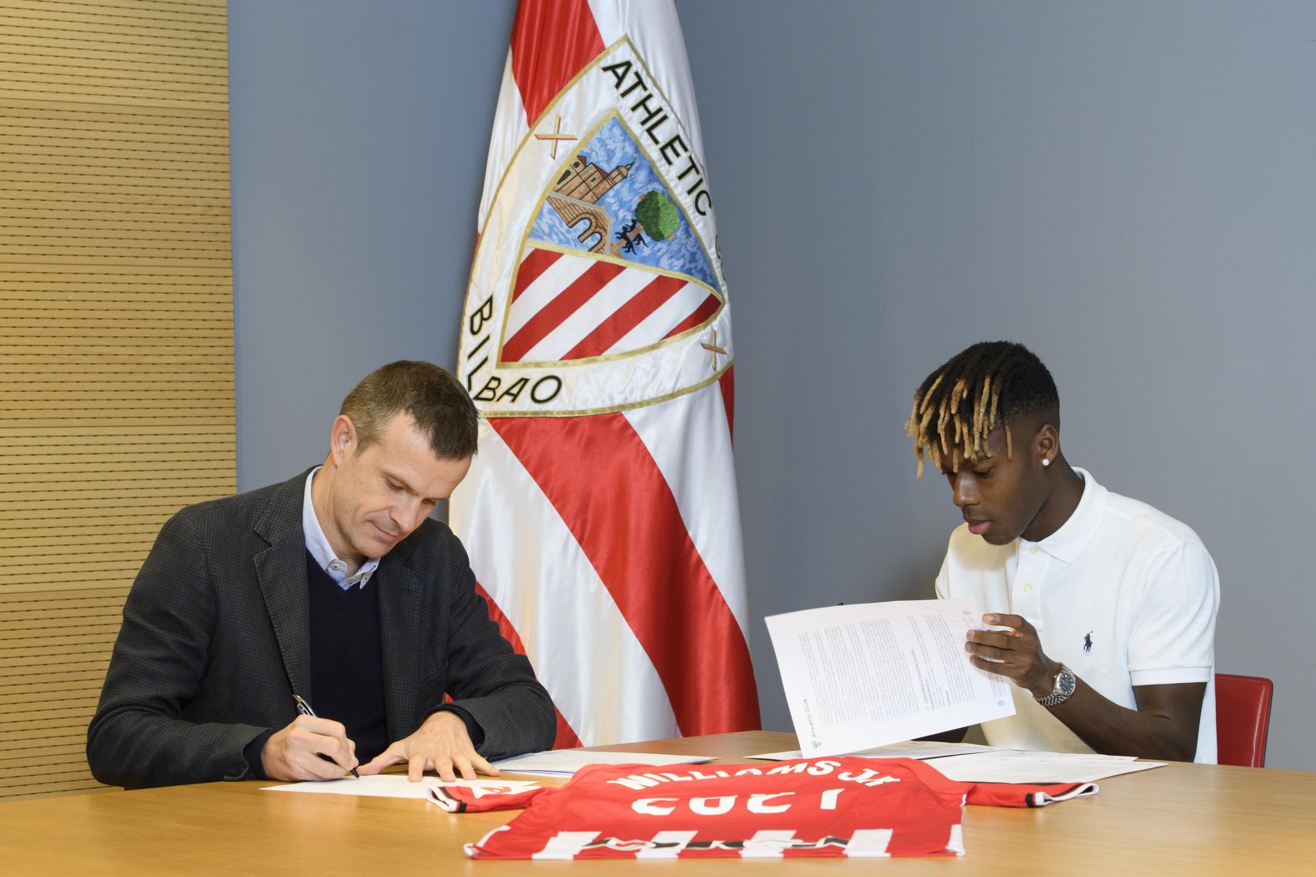 Nico Williams renueva por tres temporadas con el Athletic Club ...