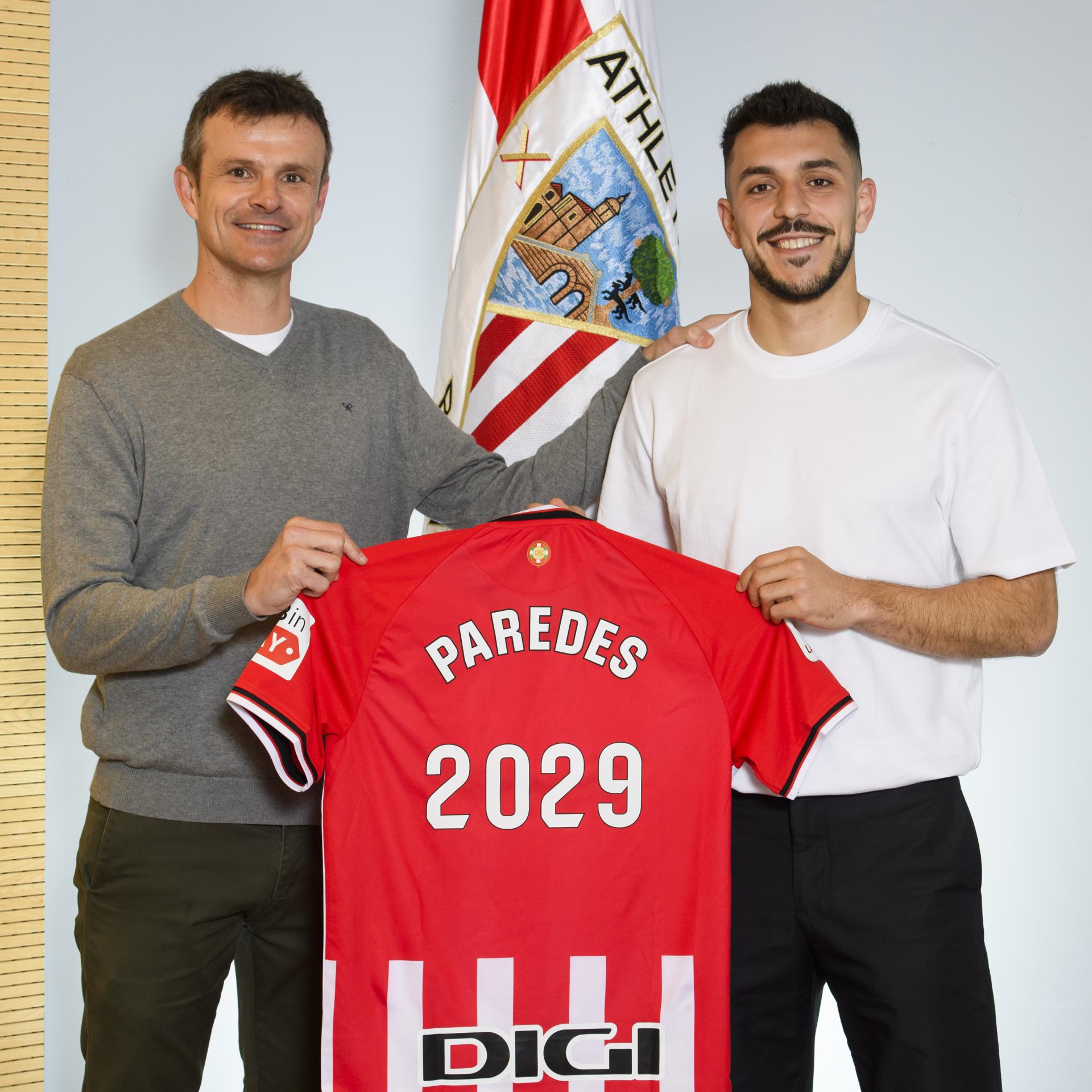 Aitor Paredes renueva su contrato hasta 2029 | Athletic Club Website ...