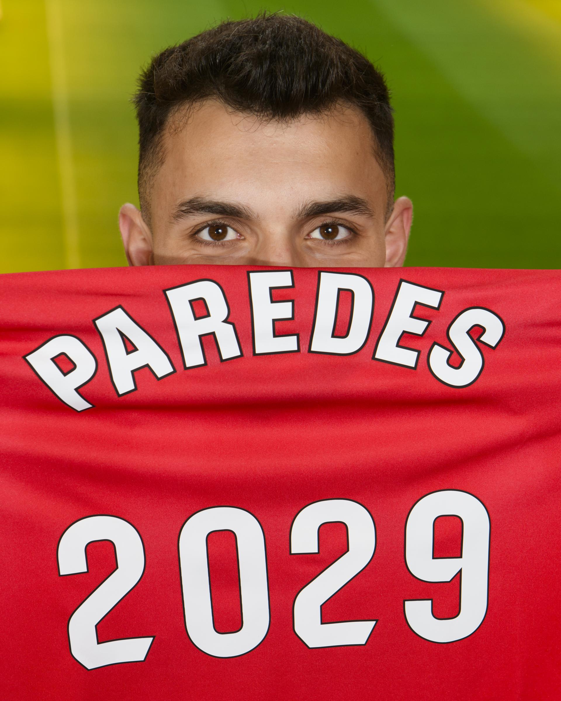 Aitor Paredes extends his contract until 2029 | Athletic Club's ...