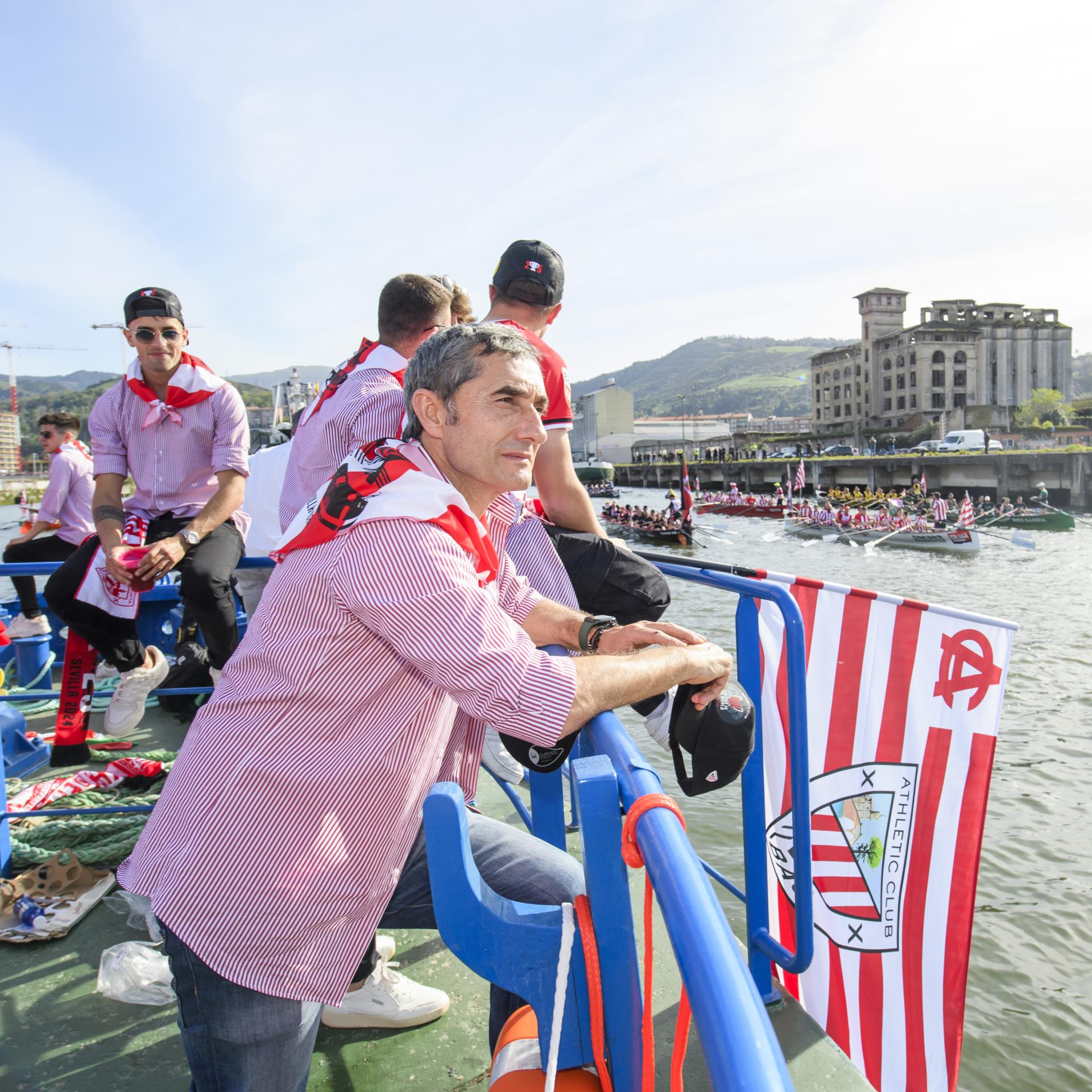 Un millón de athleticzales impulsa La Gabarra por La Ría | Athletic ...