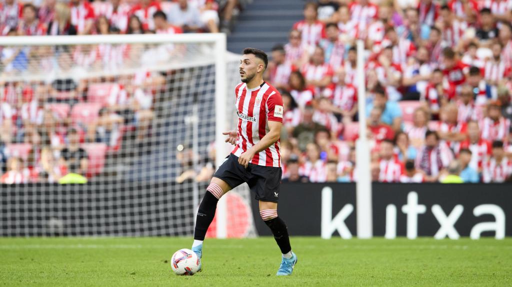 Paredes | Player: Defender | Athletic Club's Official Website